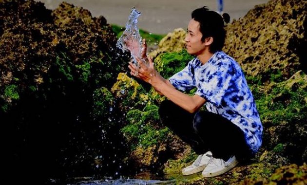 10 Foto Pantai Rancabuaya Garut, Harga Tiket Masuk Jalur Menuju Lokasi ...